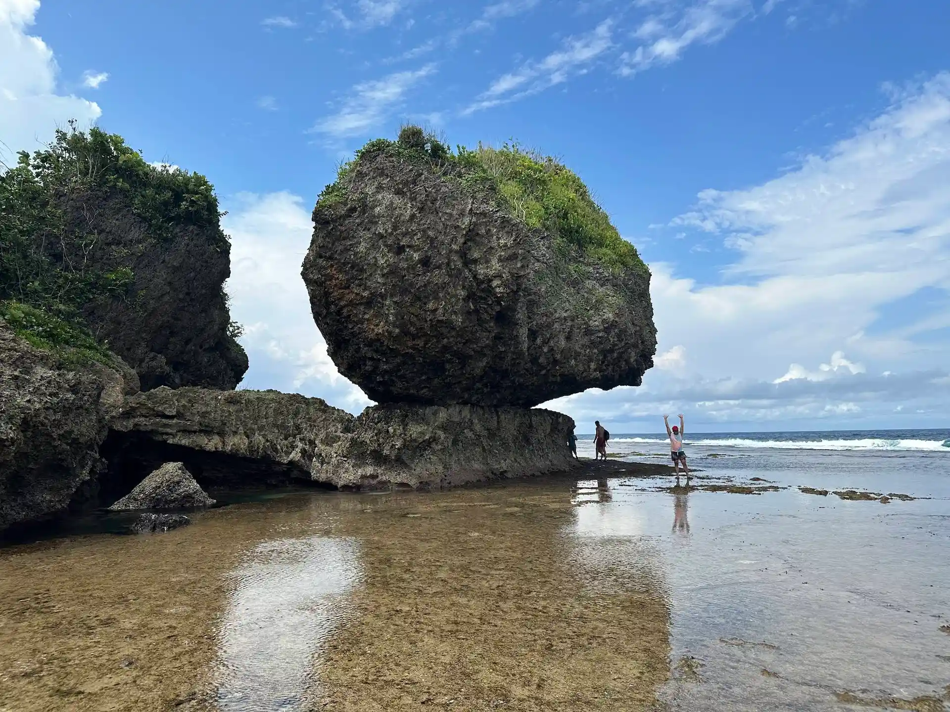 Magpupungko Rock Pools Siargao: Low Tide Guide & Entrance Fee